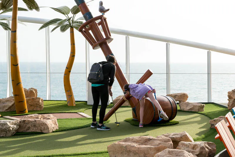 Mini-Golf on Royal Caribbean Symphony of the Seas Cruise Ship - Cruise ...