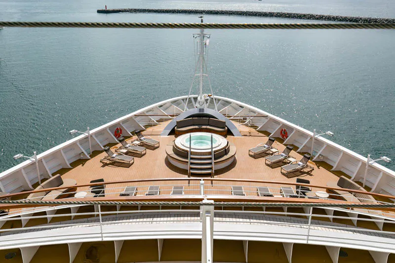 Whirlpool on Seabourn Ovation Cruise Ship - Cruise Critic