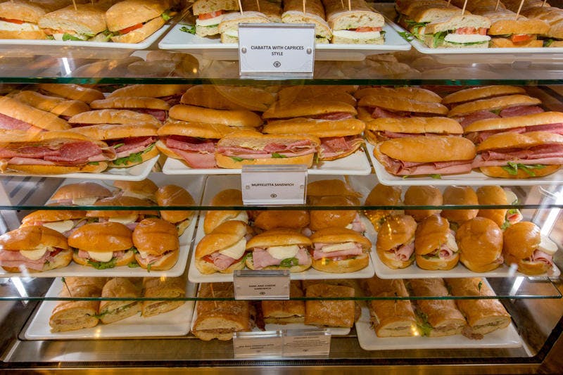 Cafe Promenade on Royal Caribbean Mariner of the Seas Cruise Ship ...