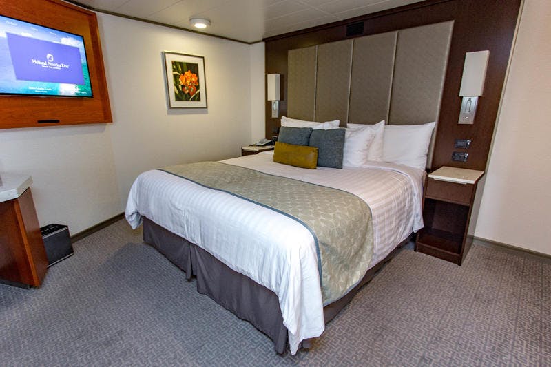 Large Ocean-View Spa Cabin on Holland America Eurodam Cruise Ship ...