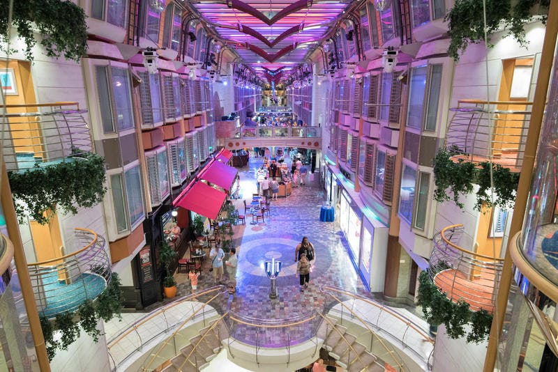 Royal Promenade on Royal Caribbean Freedom of the Seas Cruise Ship ...