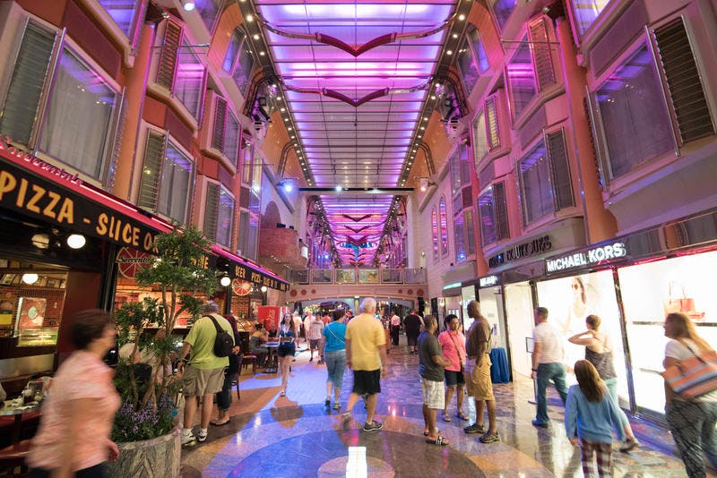 Royal Promenade on Royal Caribbean Freedom of the Seas Cruise Ship ...