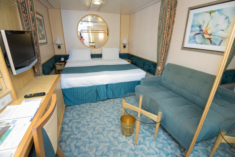 Interior Cabin on Royal Caribbean Freedom of the Seas Cruise Ship ...