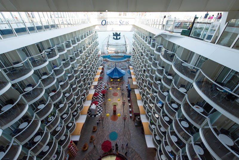 Ship Interiors and Exteriors on Royal Caribbean Oasis of the Seas ...