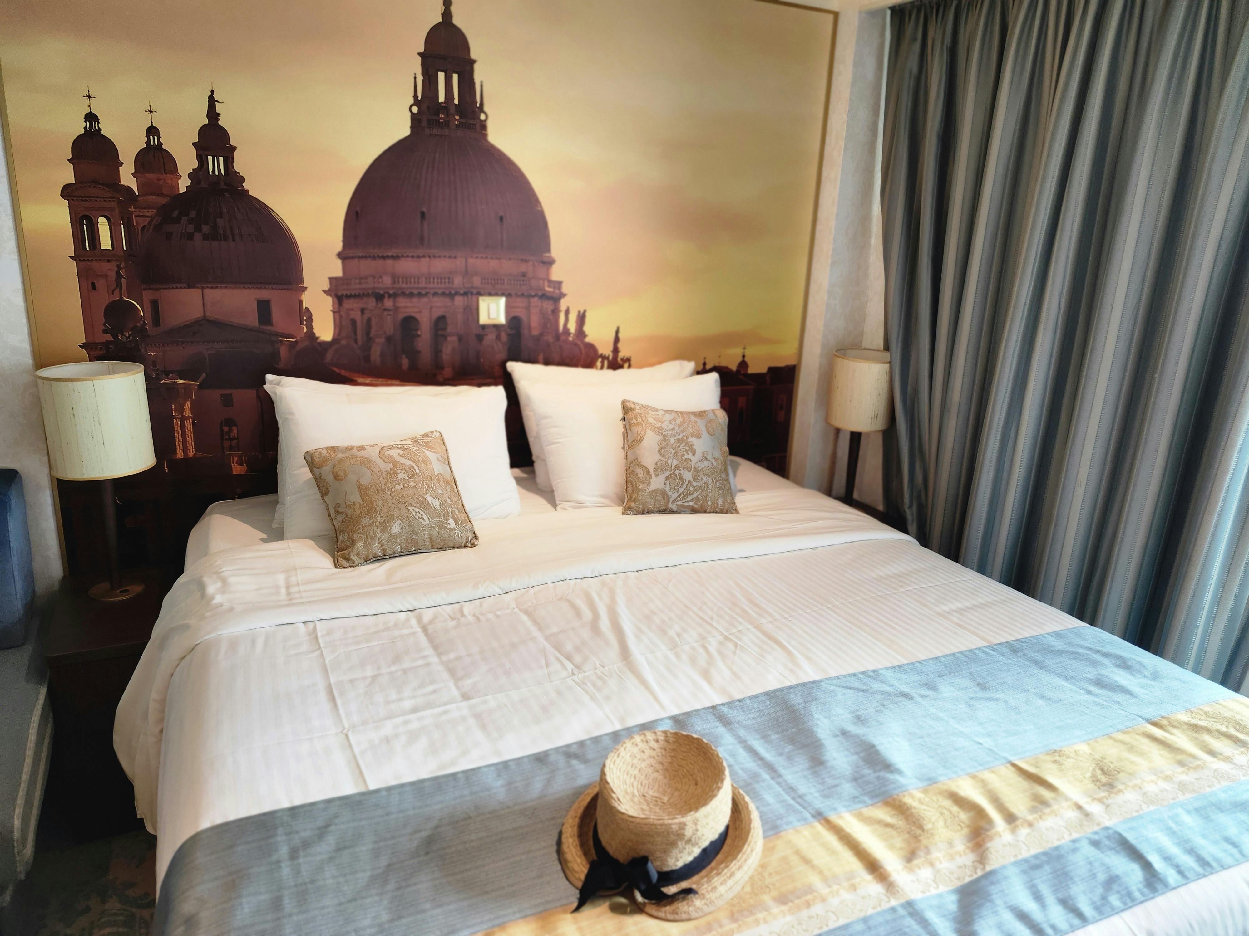 Carnival Venezia Panama Cruise Reviews (2026 UPDATED): Cruise Ratings ...