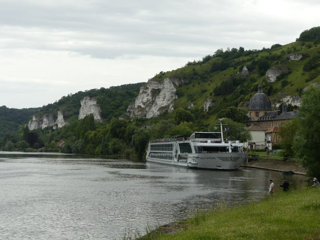 Tauck ms Sapphire Cruise Reviews (2024 UPDATED): Ratings of Tauck ms ...