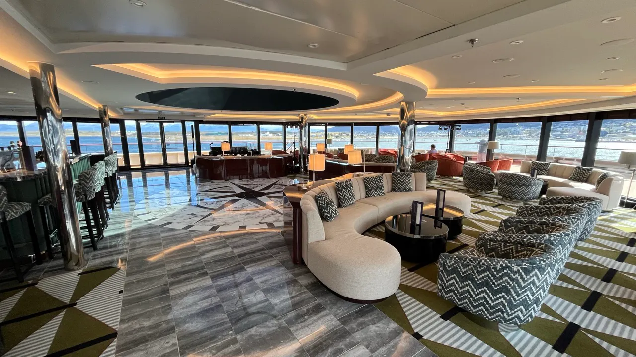 World Navigator Ship Review