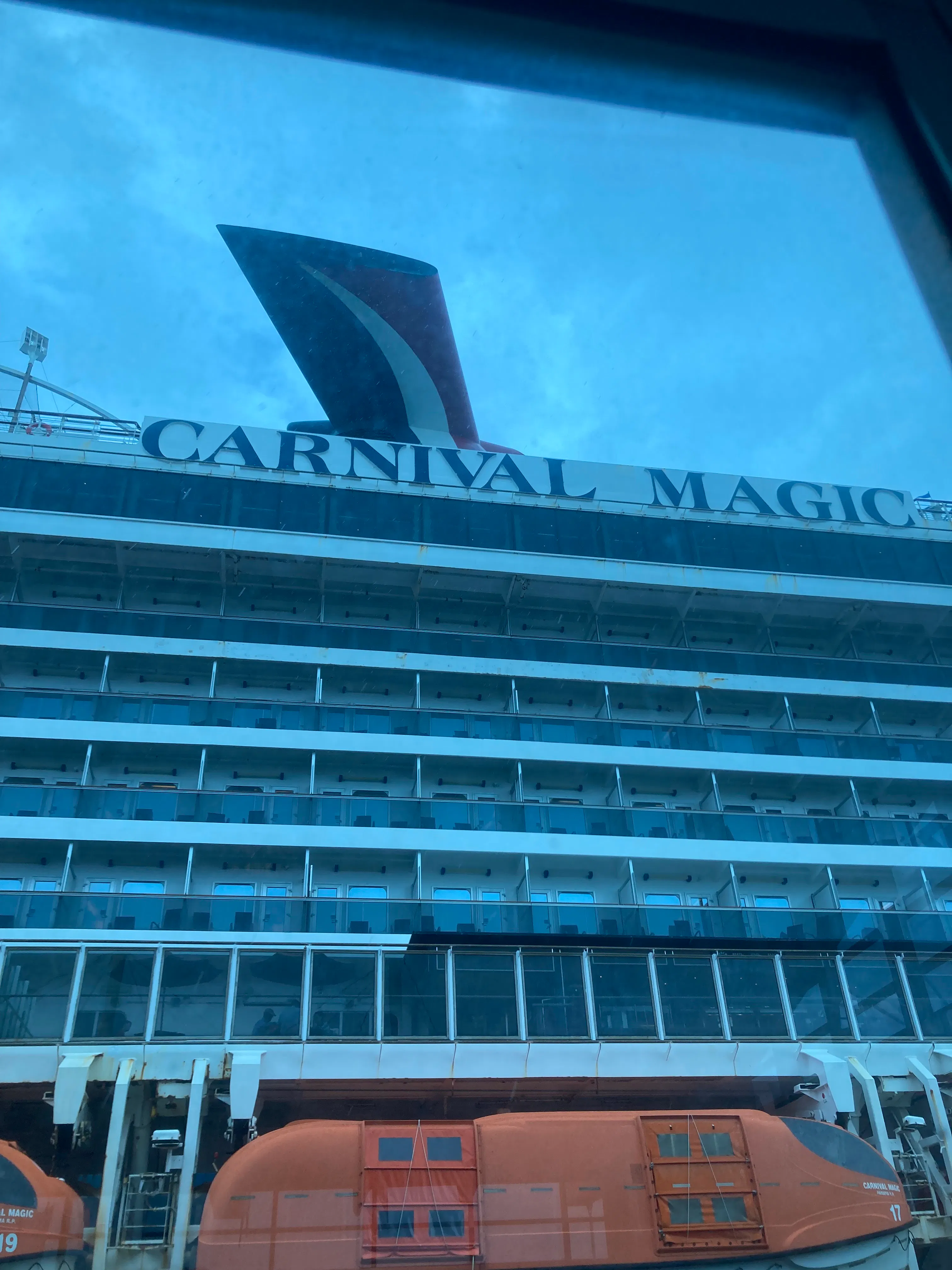Carnival Magic Cruise Reviews | Ratings & Insights from Members