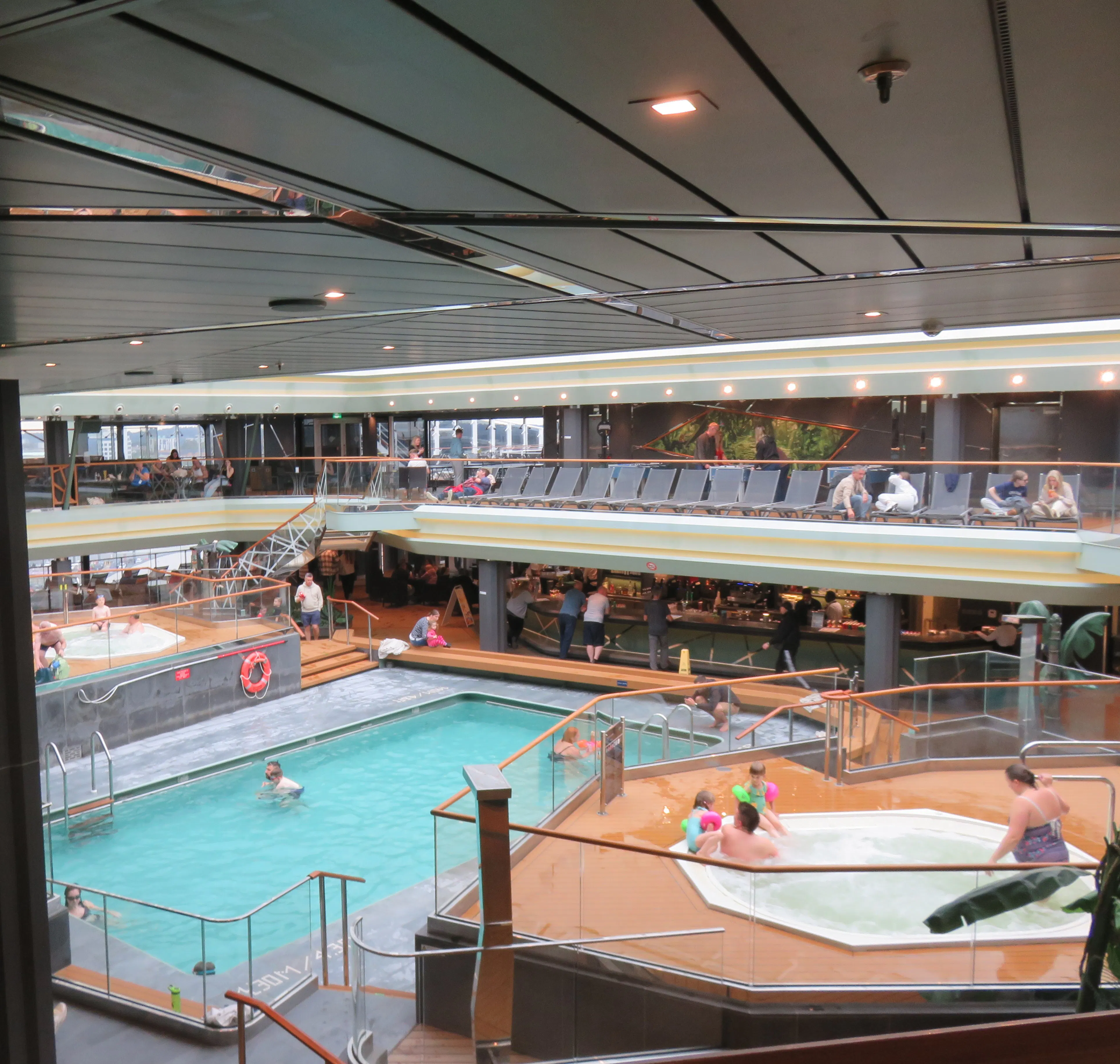 MSC Virtuosa Cruise Reviews | Ratings & Insights from Members