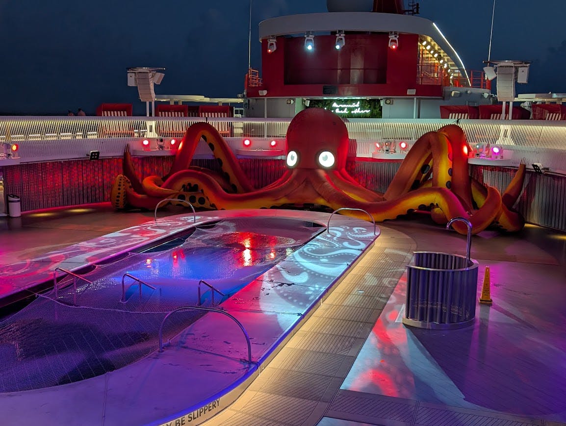 Virgin Voyages Valiant Lady Cruise Reviews (2025 UPDATED): Ratings of ...
