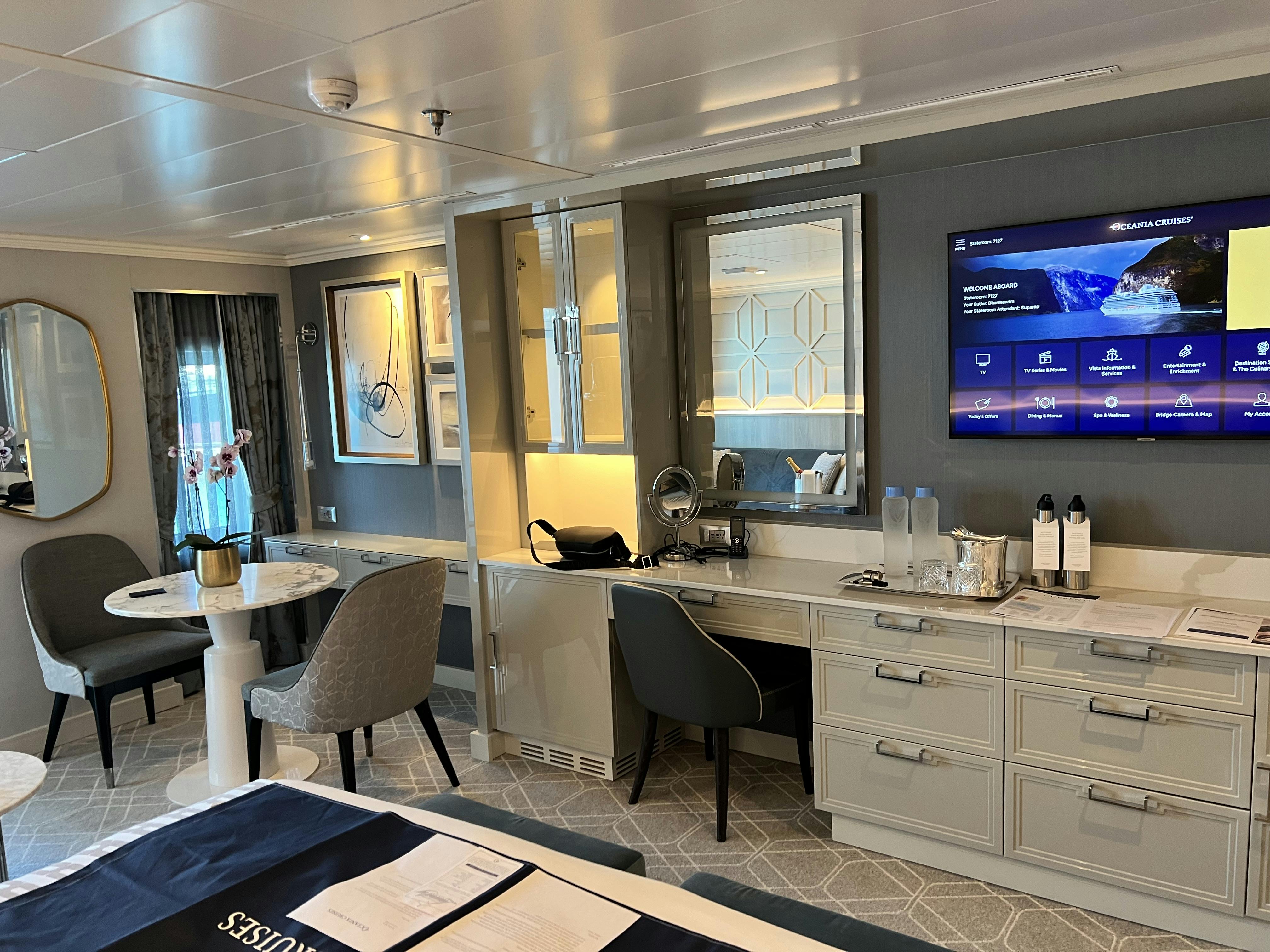 Oceania Vista Mexico - All Cruise Reviews (2025 UPDATED): Cruise ...