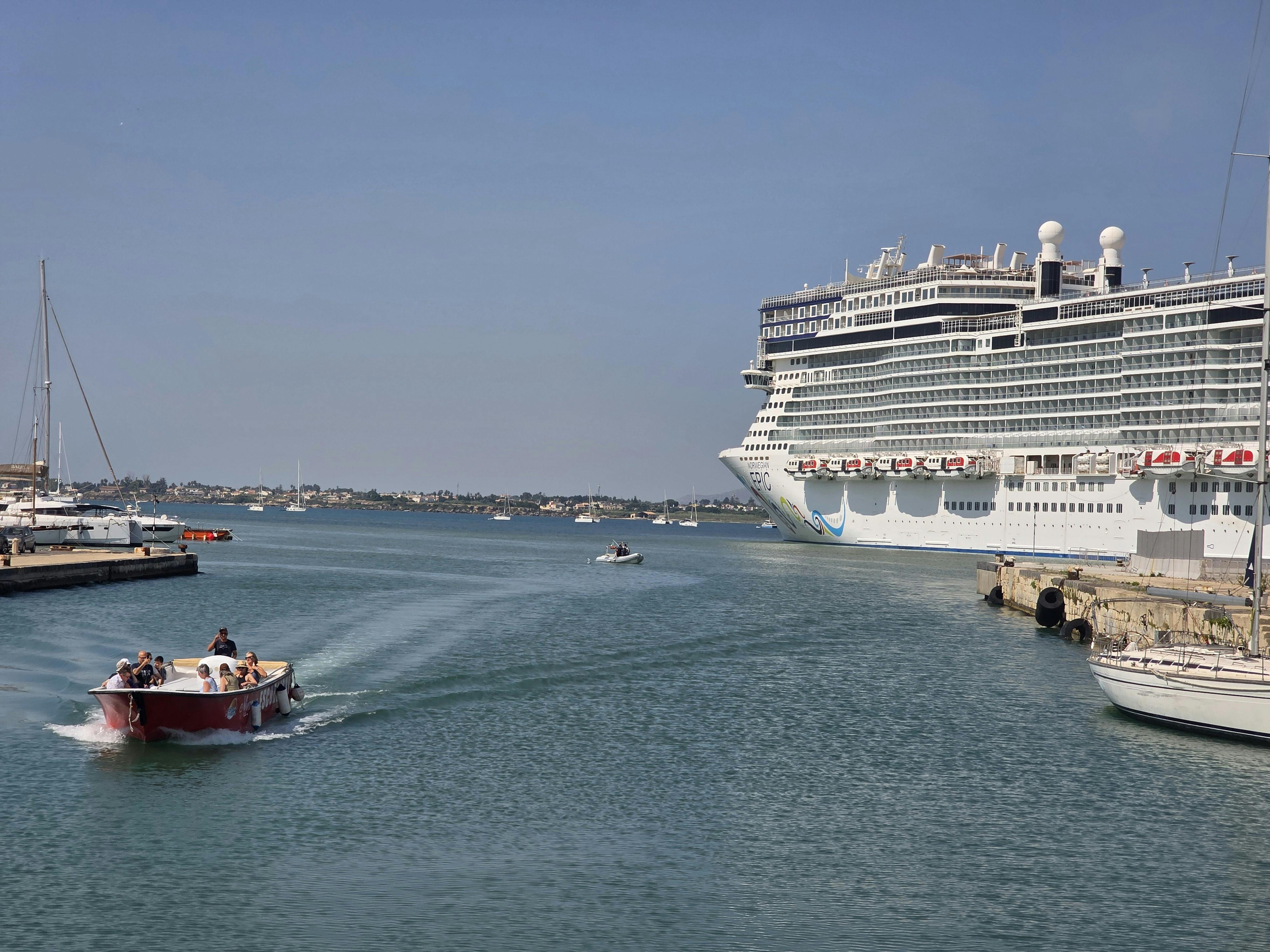 Norwegian Bermuda Cruise Reviews (2025 UPDATED): Ratings of Norwegian ...